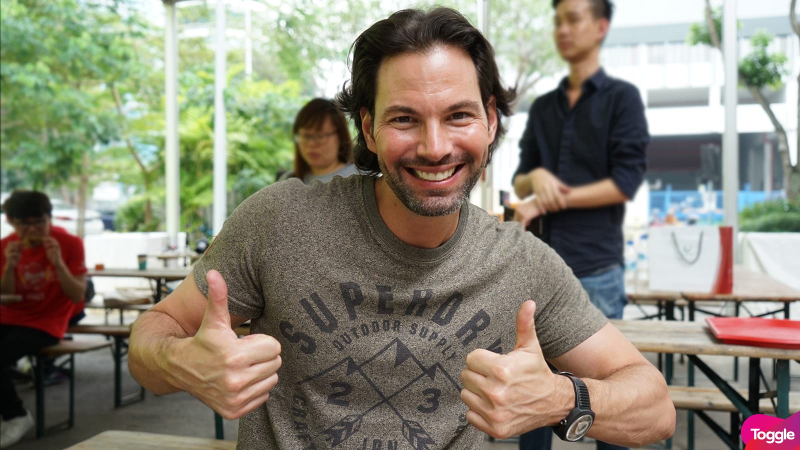No 'Uniquely Singapore' marriage proposal for Bobby Tonelli - 8days