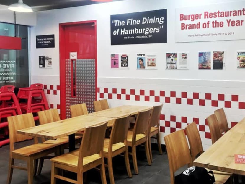 Sneak Peek: US Burger Chain Five Guys Opens First S’pore Outlet With $9 ...