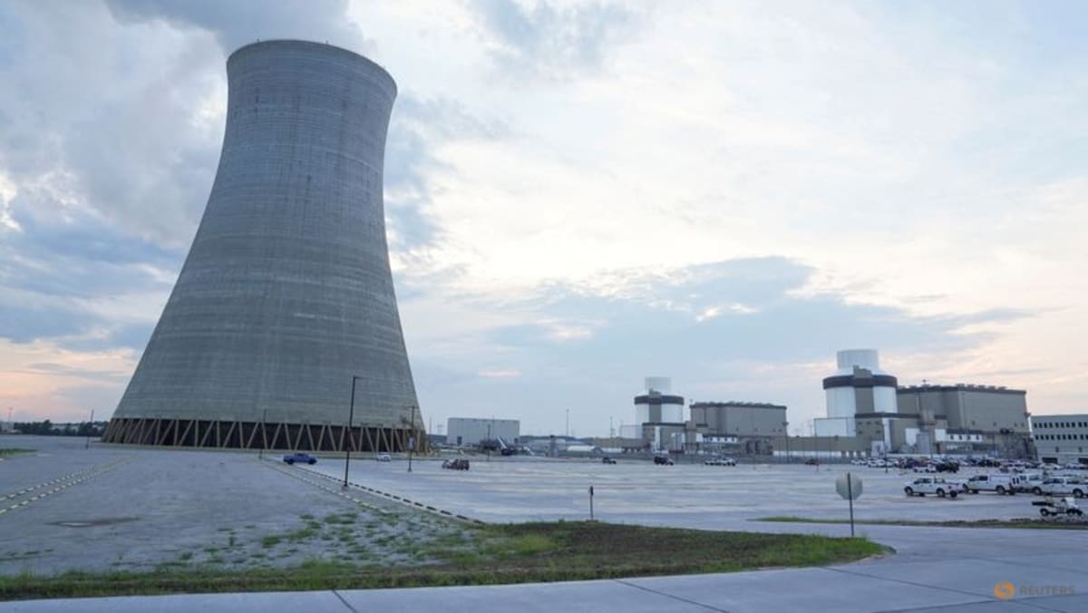 US AI task force co-chair asks FERC to support co-located data centers ...