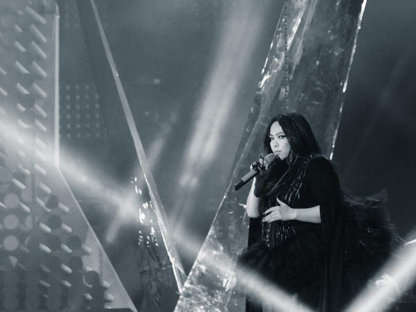 Concert review: aMEI/AMIT UTOPIA World Tour - TODAY