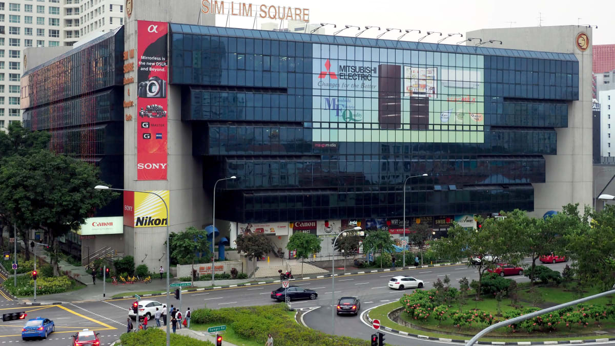 Sim Lim Square set to launch en-bloc sale at S$1.3b after owners give ...