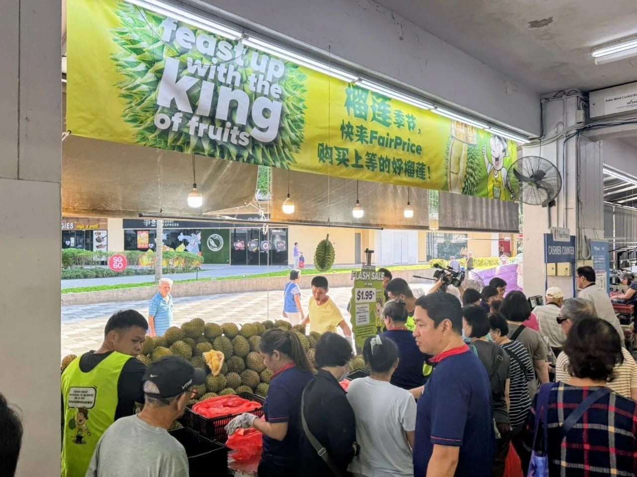 FairPrice’s Annual $1.95 Kampong Durian Sale Is Back - 8days