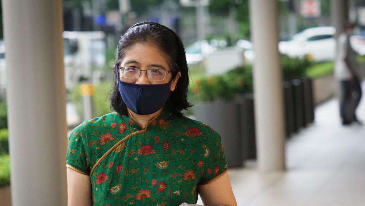 Lee Kuan Yew's lawyer ordered to pay S$13,000 in penalties over ...