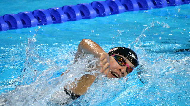 1500米自由泳预赛第四闯决赛 颜欣慧两天两破全国纪录 - 8world