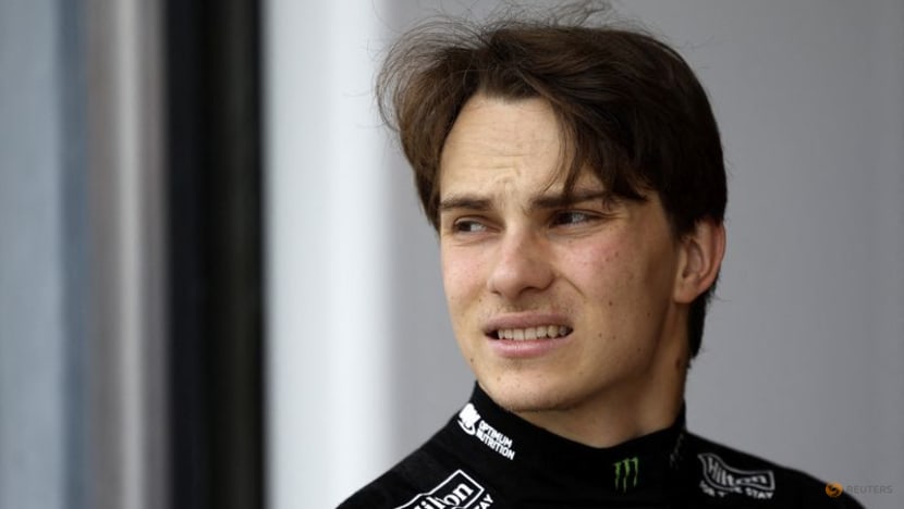 Hamilton to make Ferrari debut, McLaren's Piastri eyes home win at ...