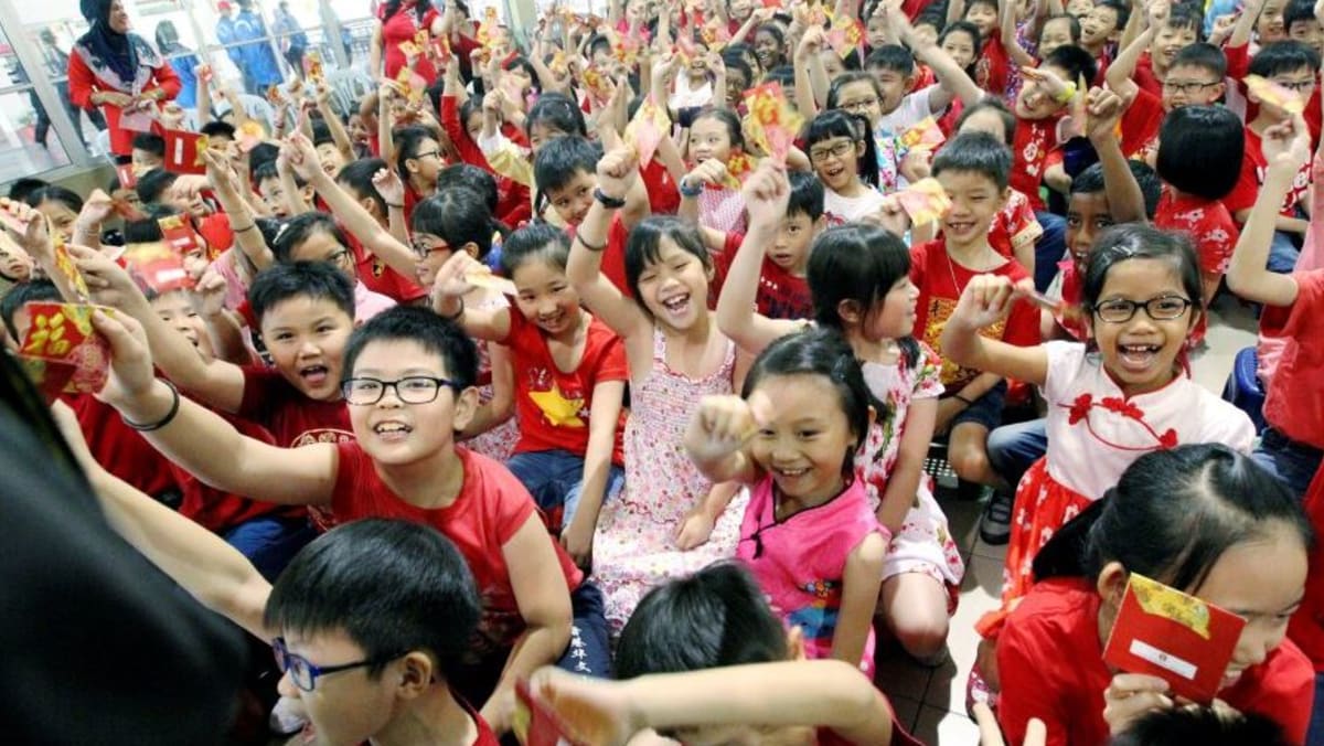 Some Malaysian Chinese fret over shortage of brand new banknotes this ...