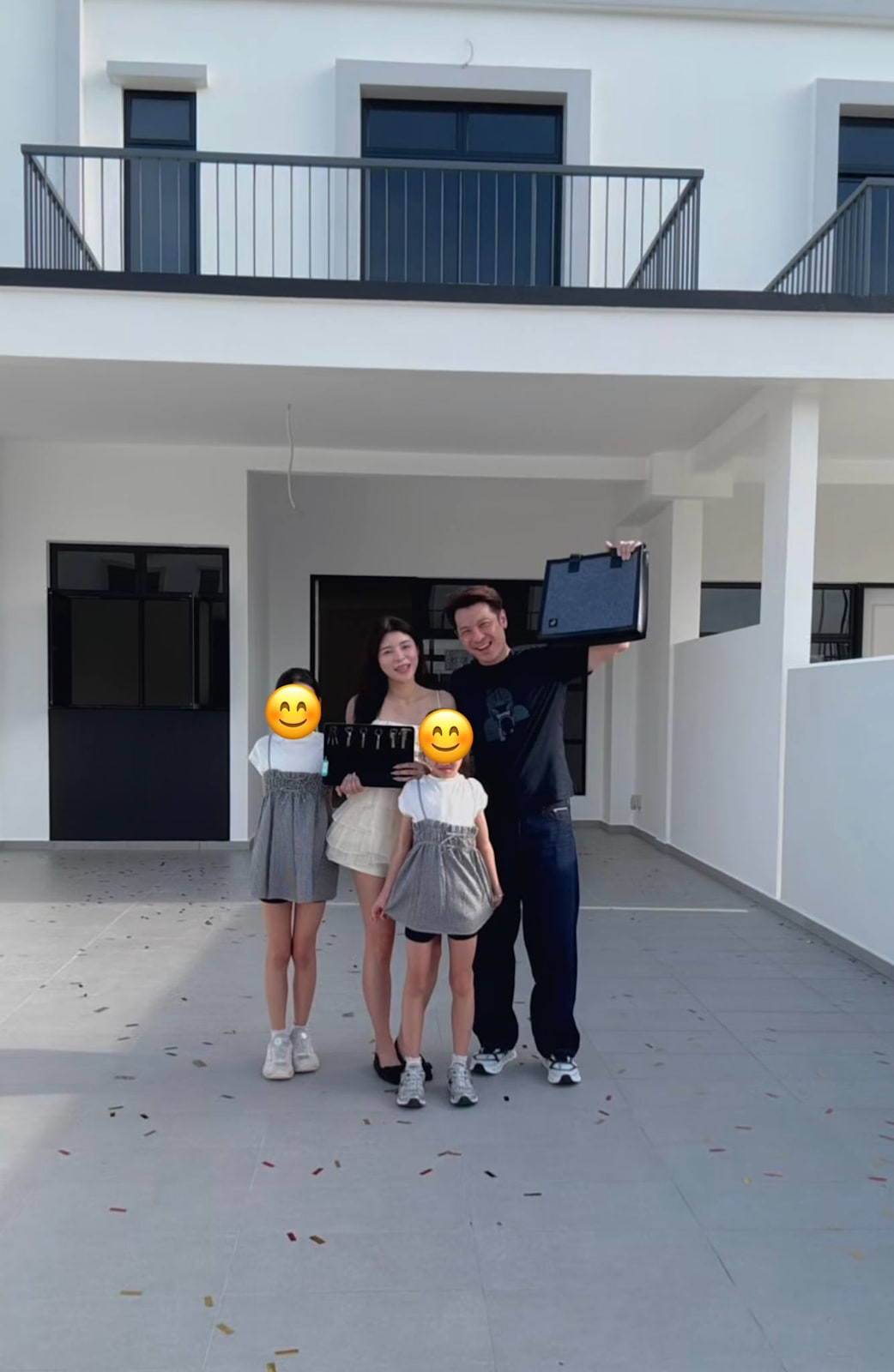 Shaun Chen’s Wife Fires Back At Hater Over New Home Post - 8days
