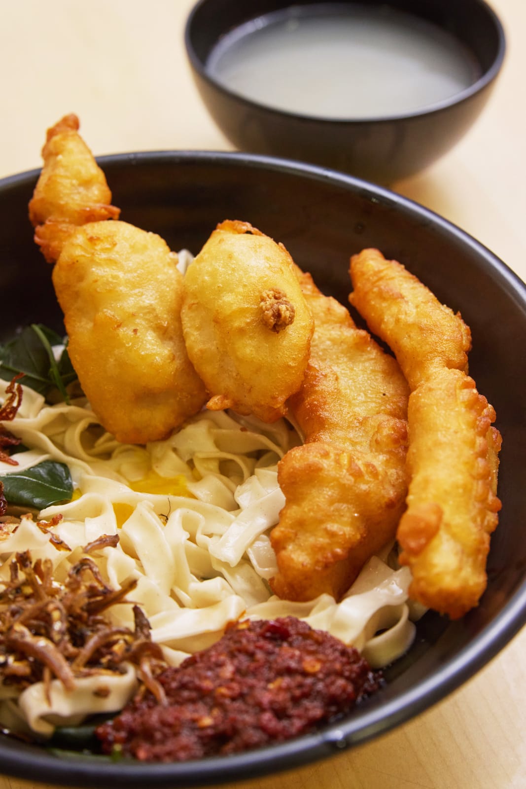 You Fu Hokkien Mee Hawker, 26, Opens Ban Mian Stall, Aims To ‘Own 50% ...