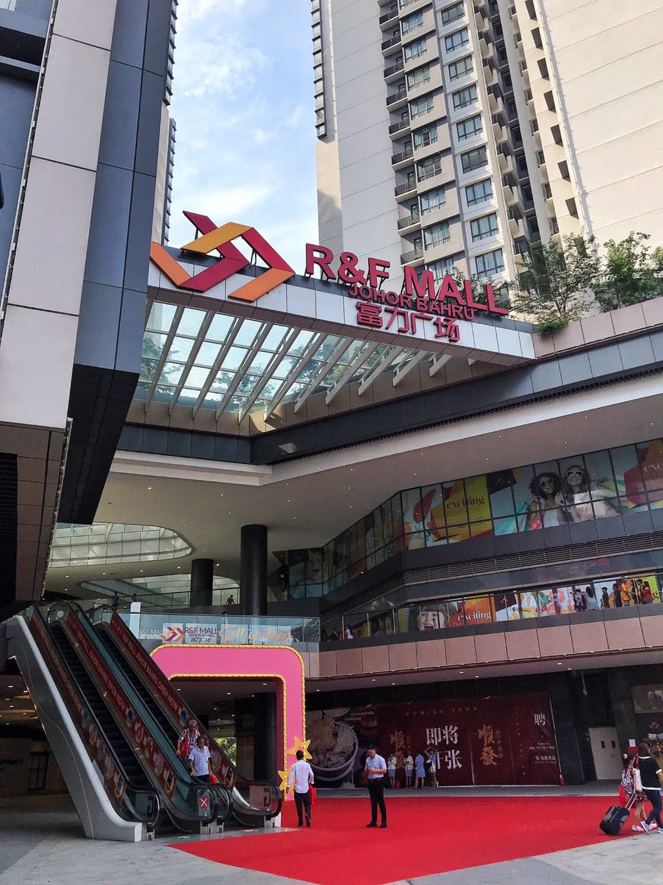 9 Things To Check Out At JB's New And Insta-Worthy R&F Mall - 8days