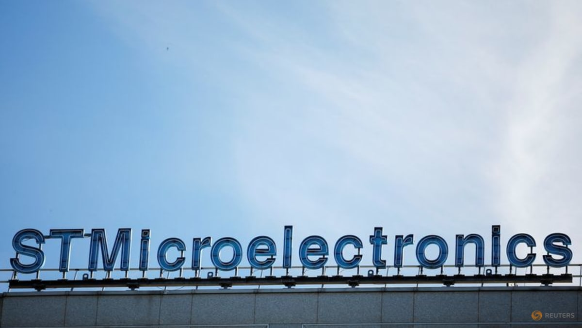 STMicro seeks to reassure Italy over investment, job levels - CNA