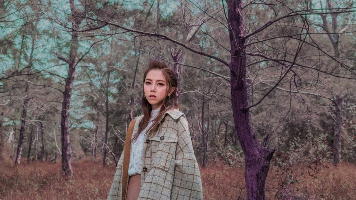 G.E.M Is Now The First Female Mandopop Singer To Have 3 Music Videos ...