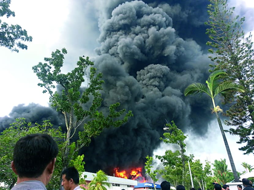 Massive fire at Tuas plant leaves three injured - TODAY