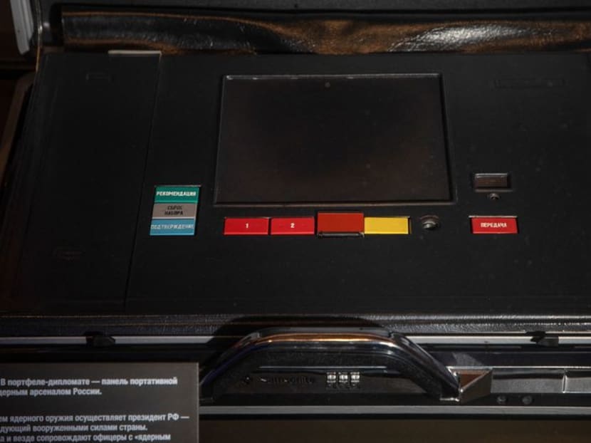 nuclear briefcase putin