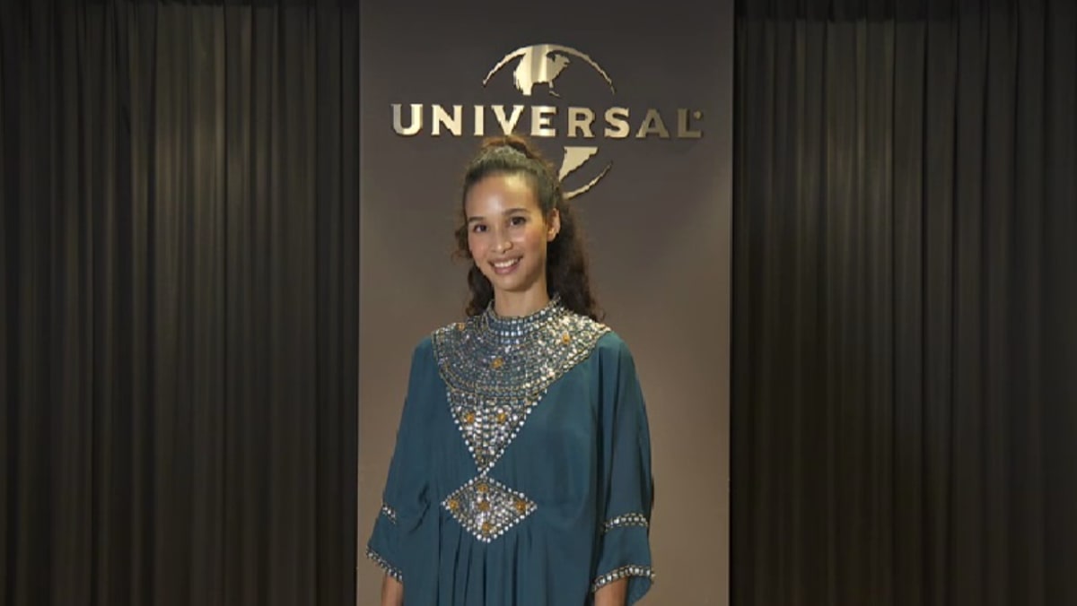 Lagu "Gara-Gara Raya" dan "Hari Raya Raya Raya" meriahkan suasana ...