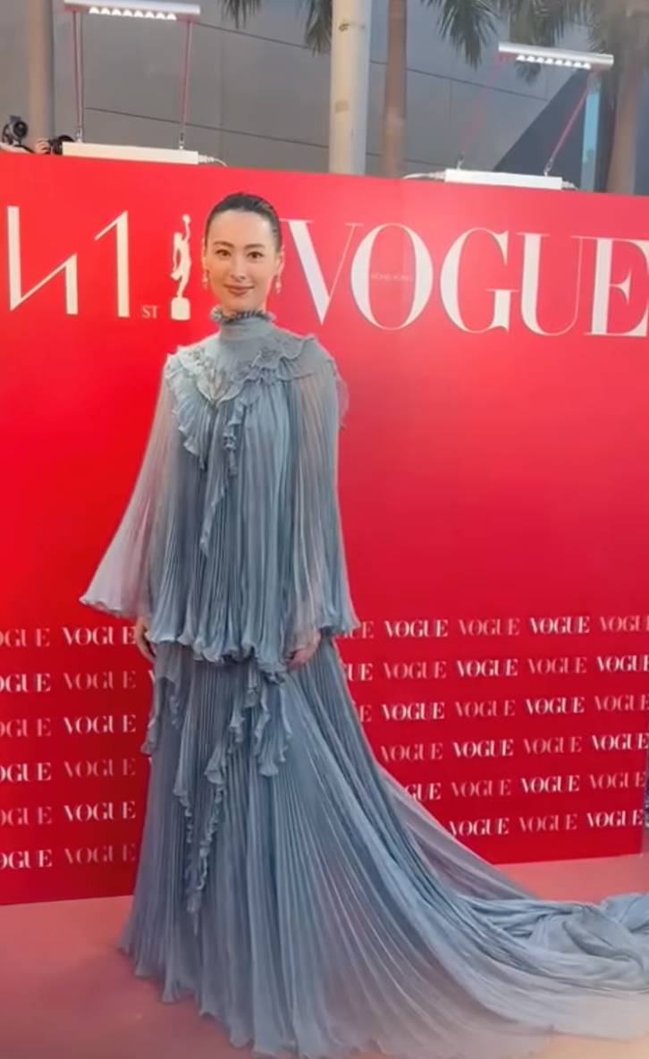 Hong Kong Stars Ooze Effortless Charm On The 2023 Hong Kong Film Awards ...