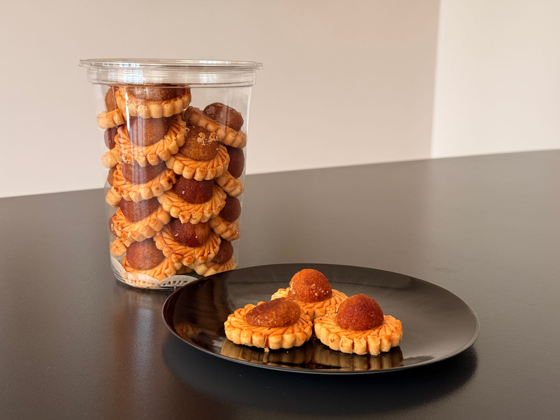 How We Tried, And Failed, To Recommend 10 Best Pineapple Tarts This ...