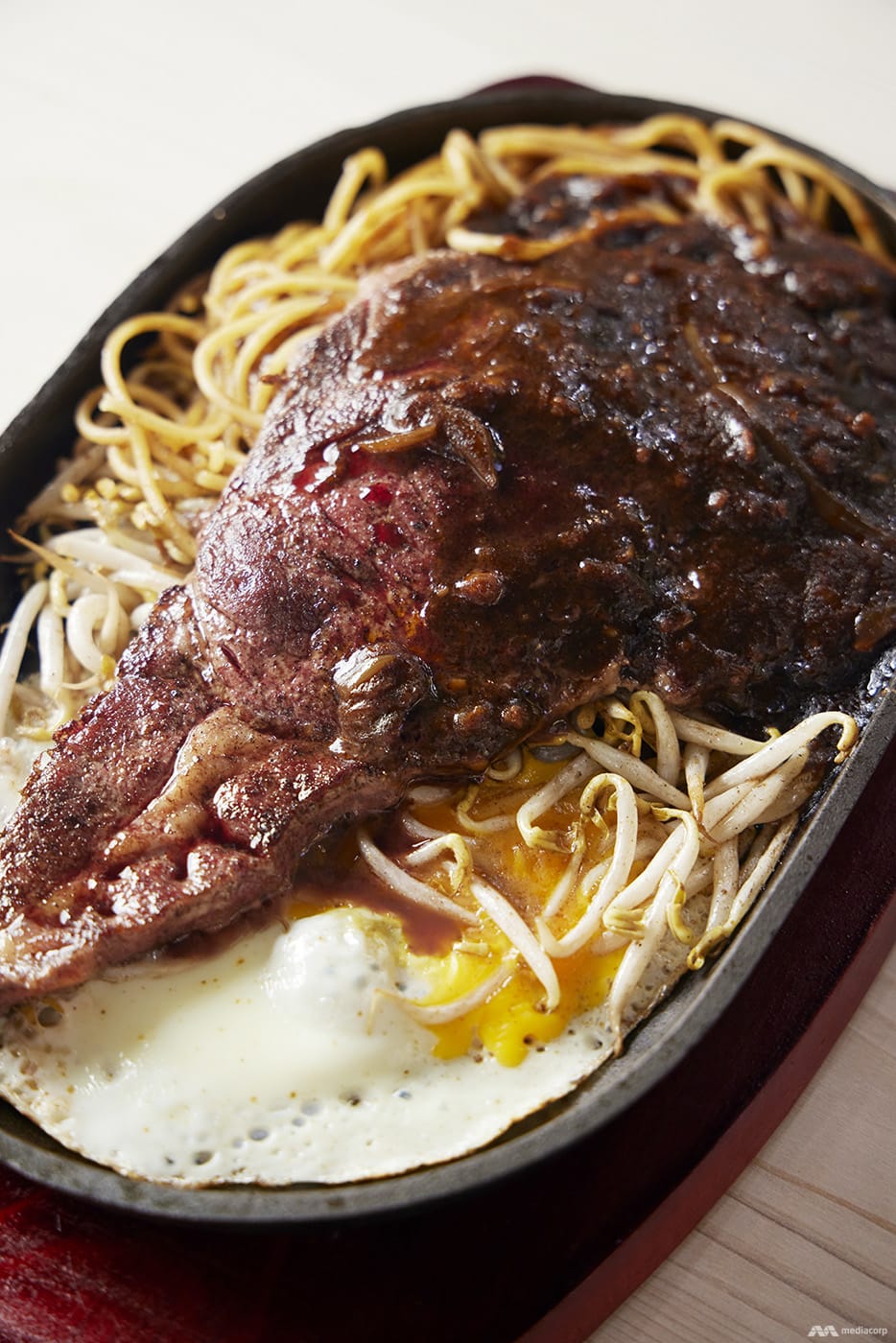 Former Singapore Airlines flight attendant and husband open Taiwanese ...