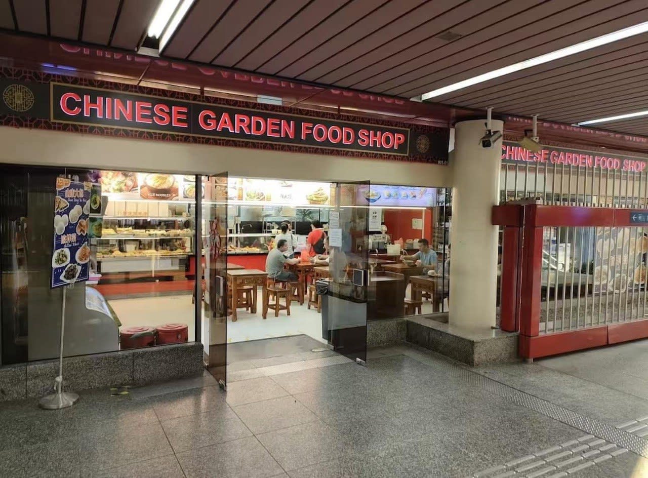 Netizen Posts Photo Of Huge Cockroach That Looks Like ‘Red Date’ In ...