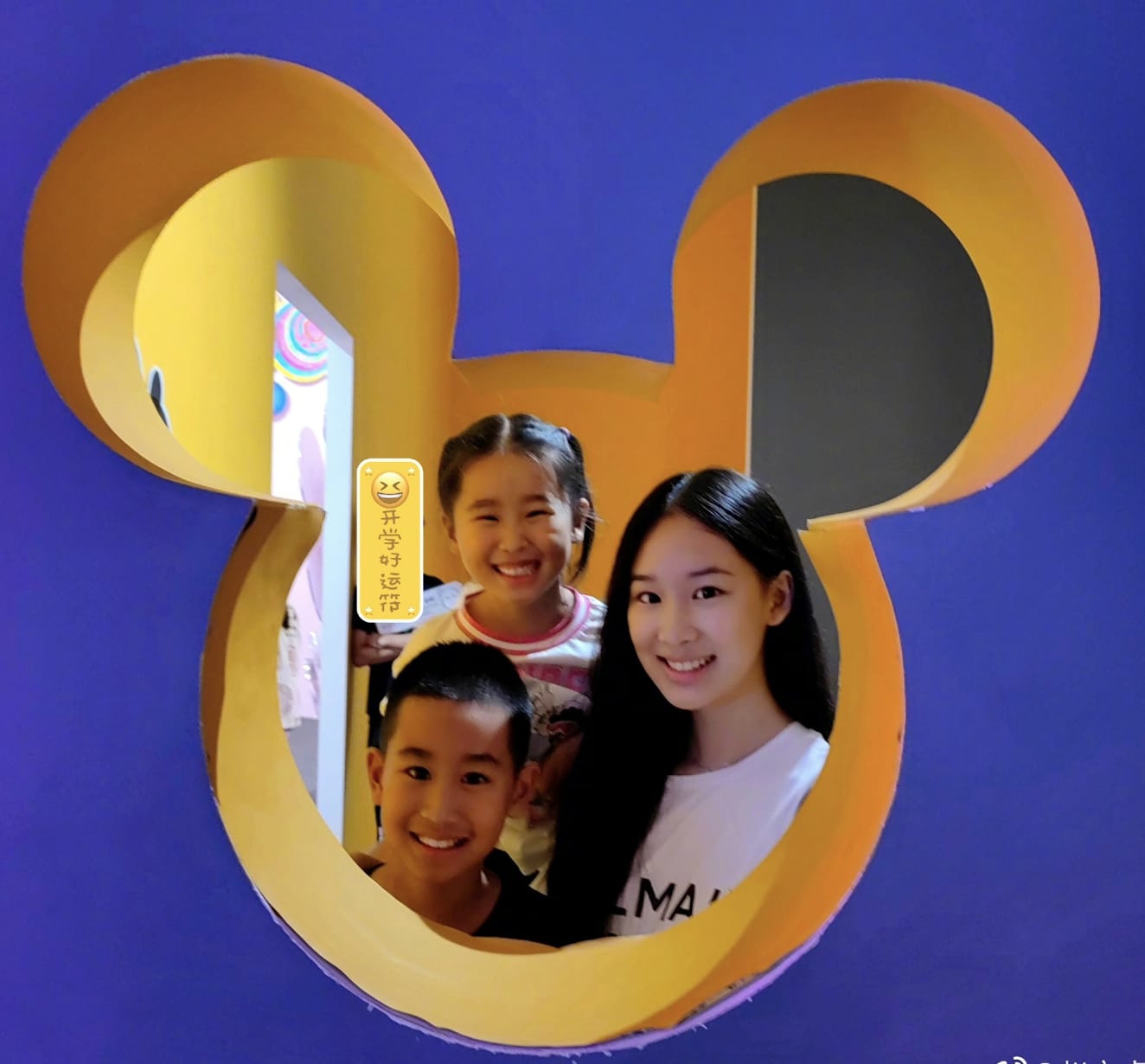 Vincent Zhao Reluctantly Sends 14-Year-Old Daughter Off To Switzerland ...