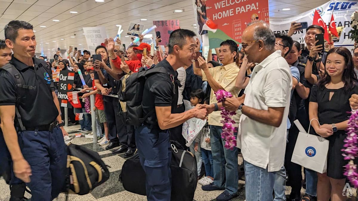 A hero's welcome for SCDF rescuers returning from quake-hit Türkiye - CNA