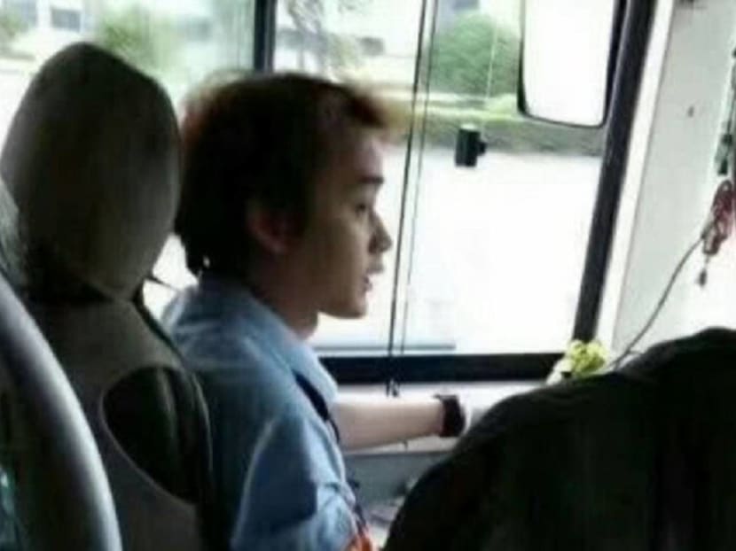 This Bus Driver Looks Just Like Leslie Cheung And People Think He’s ...
