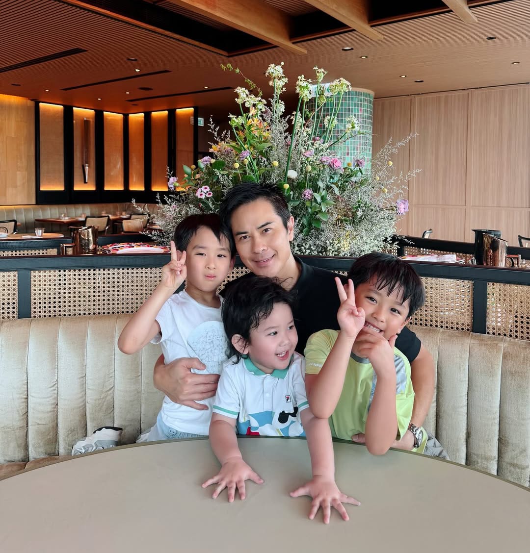 Kevin Cheng’s Pri 1 Son Brought To Tears By Chinese Homework - 8days
