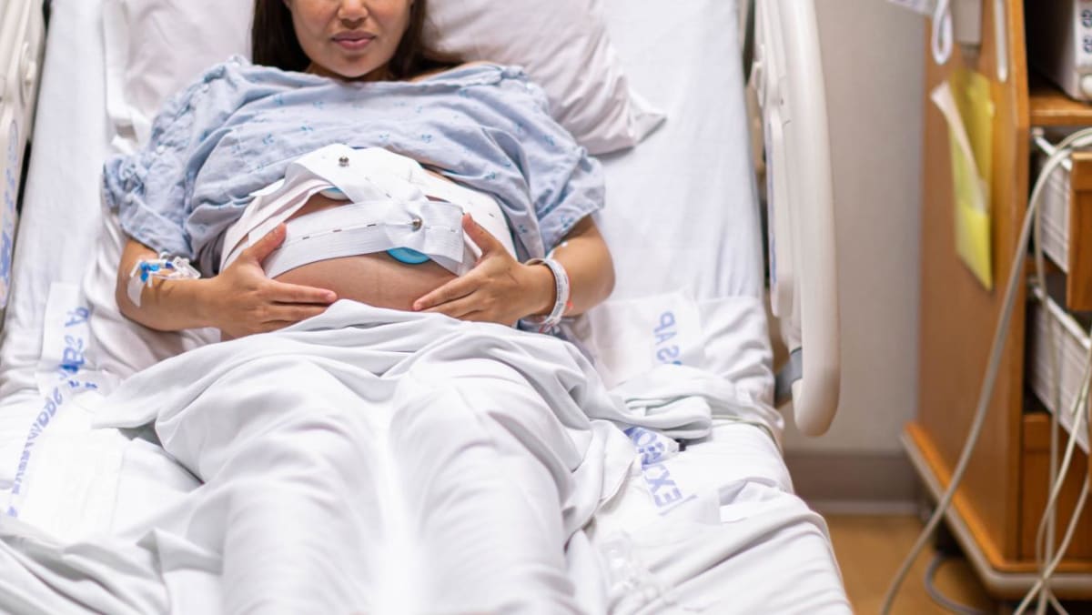 What is prolonged labour and is a caesarean section the only option to ...