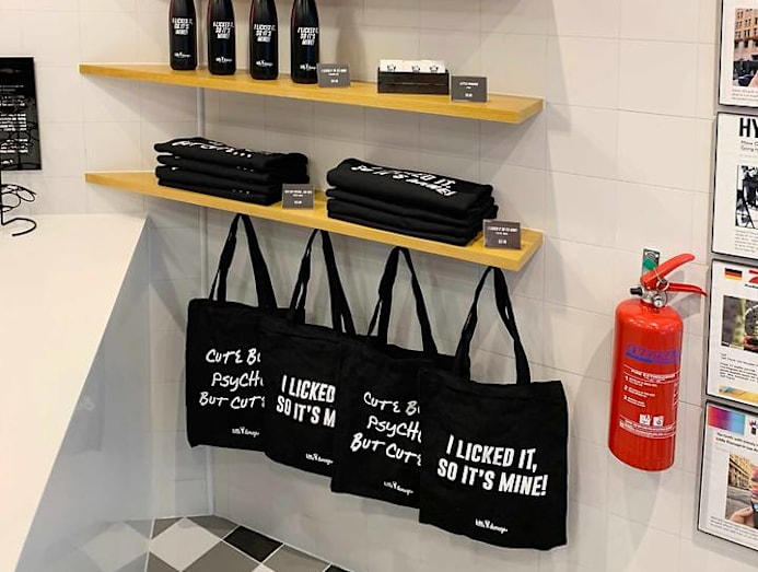 ‘Goth’ Chic LA Ice Cream Shop Opening 2nd Outlet In S’pore — We Try Its ...