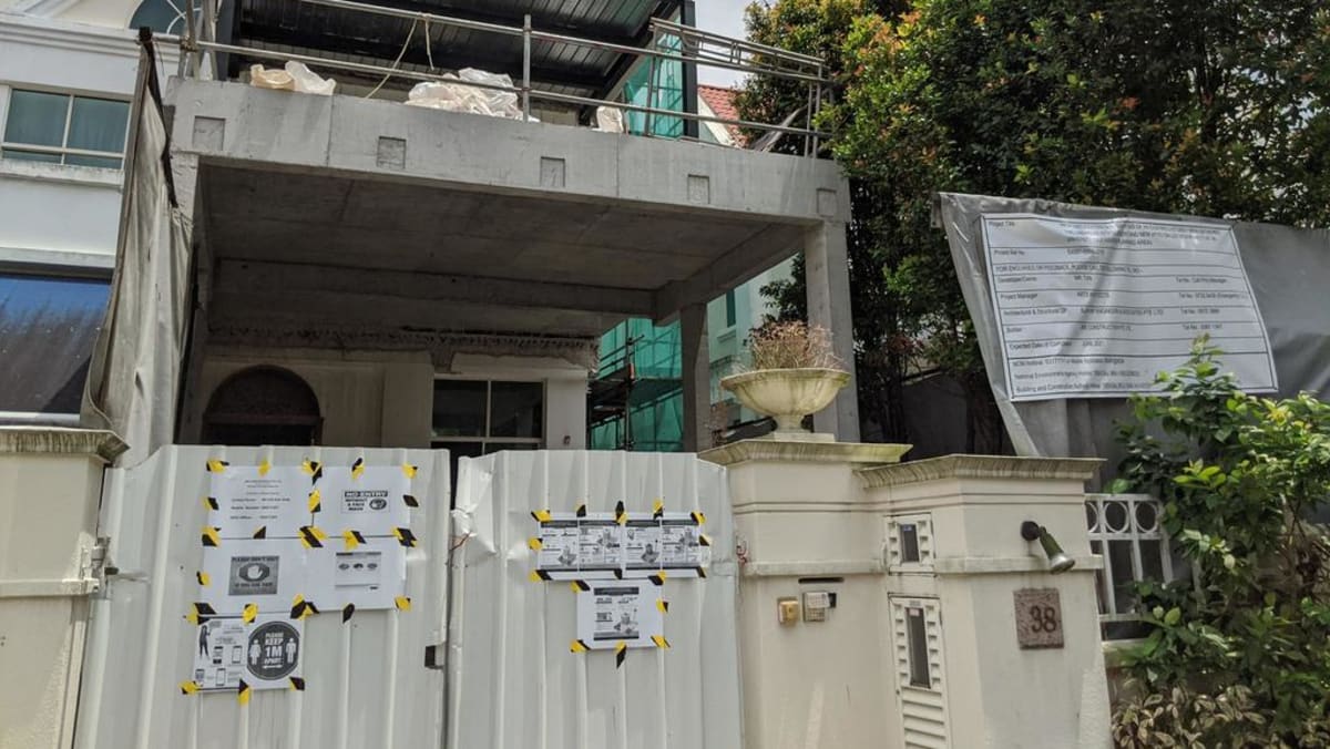 MOM mulling action against construction firm after boss dies from fall ...