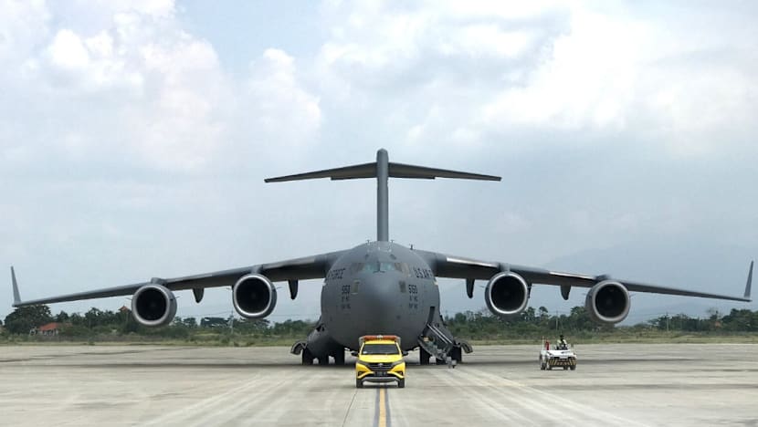 Untung rugi rencana pusat perawatan Hercules AS di Indonesia