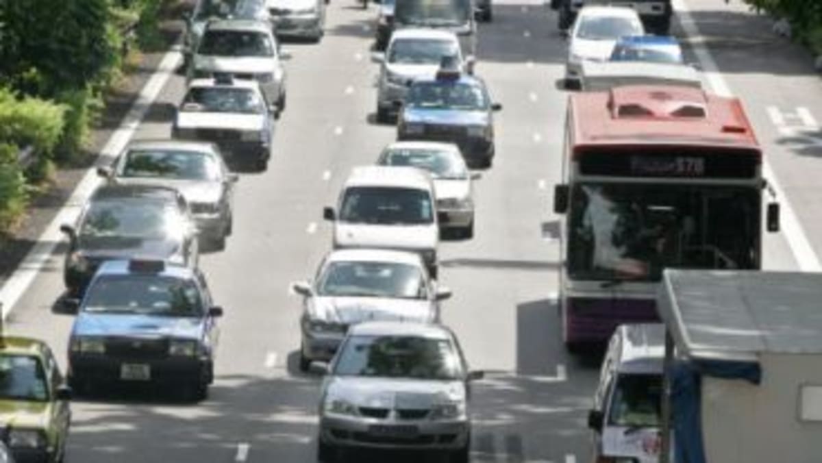 19 involved in major motor insurance fraud hauled to court - TODAY