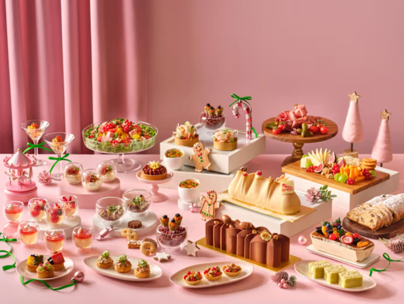 Where To Binge On Buffets & More This Christmas - 8days