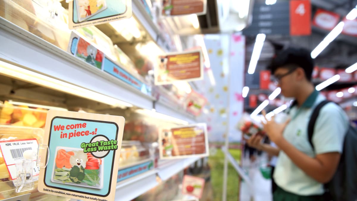 NTUC Fairprice champions food waste reduction in new initiative - TODAY