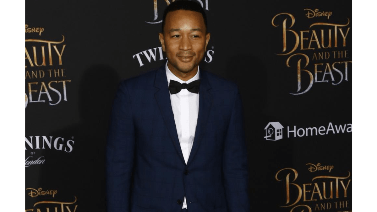 John Legend changed by fatherhood - 8days