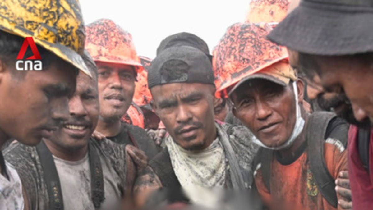 Mount Dukono eruption: Singaporeans were struck by 'falling rocks ...