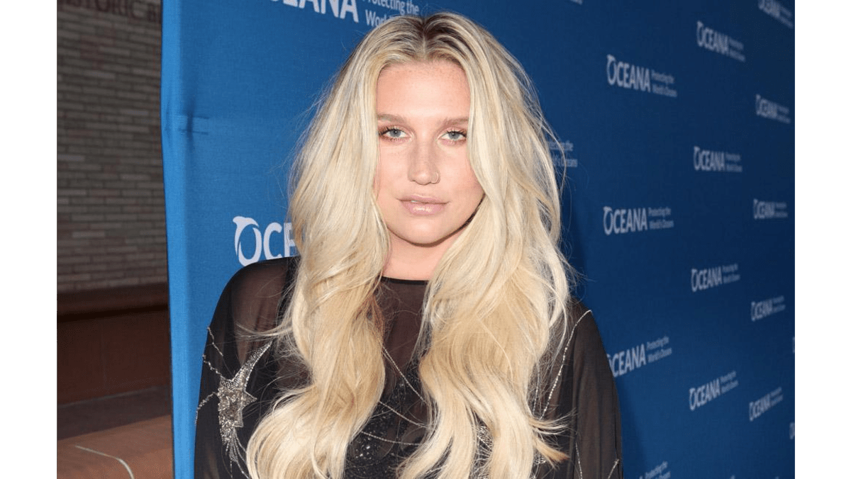 Kesha surprised by her own body confidence - 8days