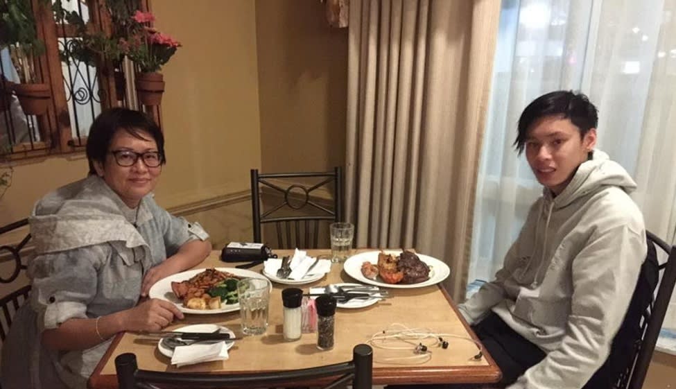 HK Actor Gallen Lo & Wife Are On Such Good Terms With His Ex Wife, They ...