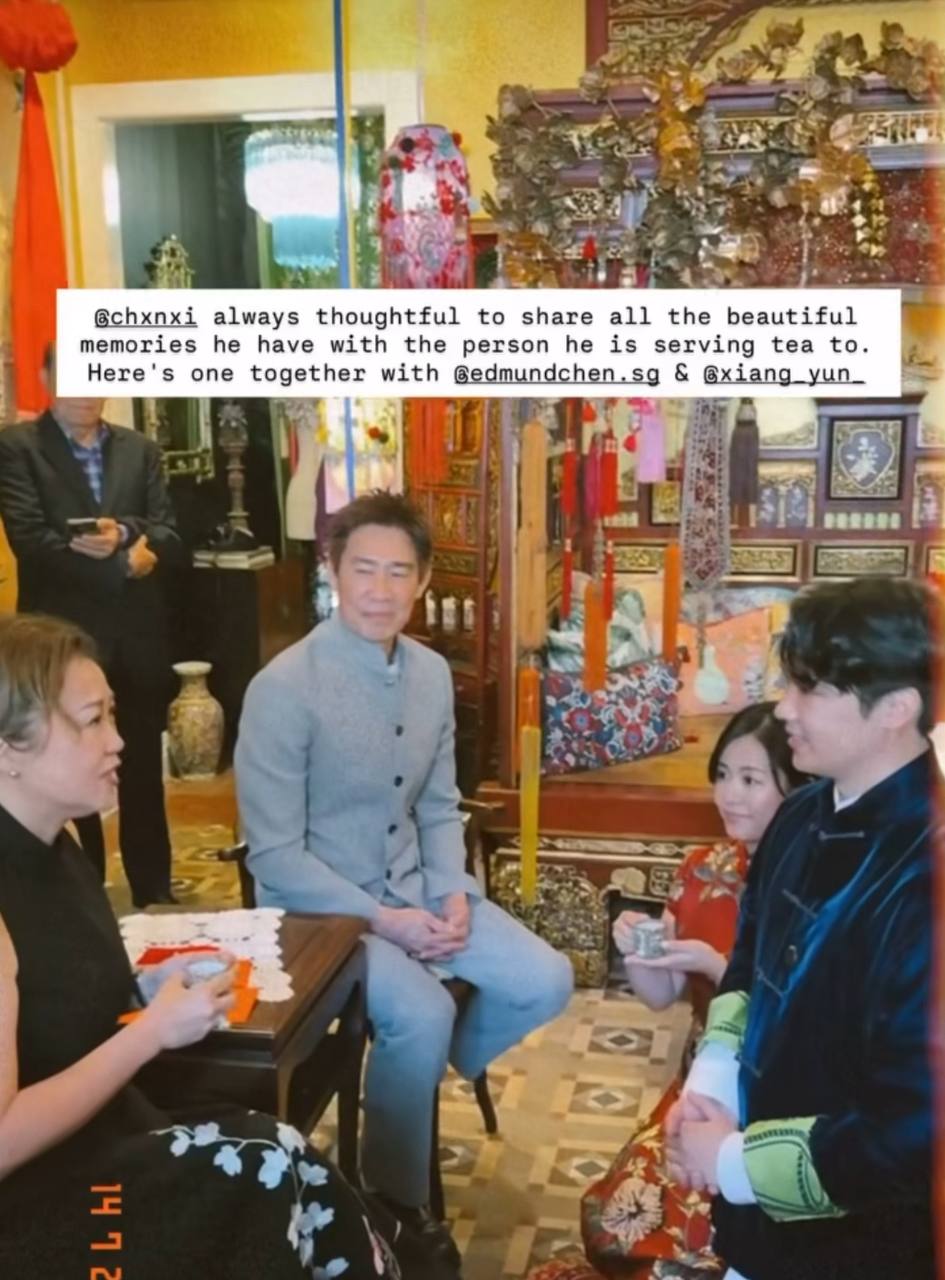 Chen Xi & Japanese Fiancée Hold Low-Key Wedding Ceremony In A Peranakan Shophouse - 8days