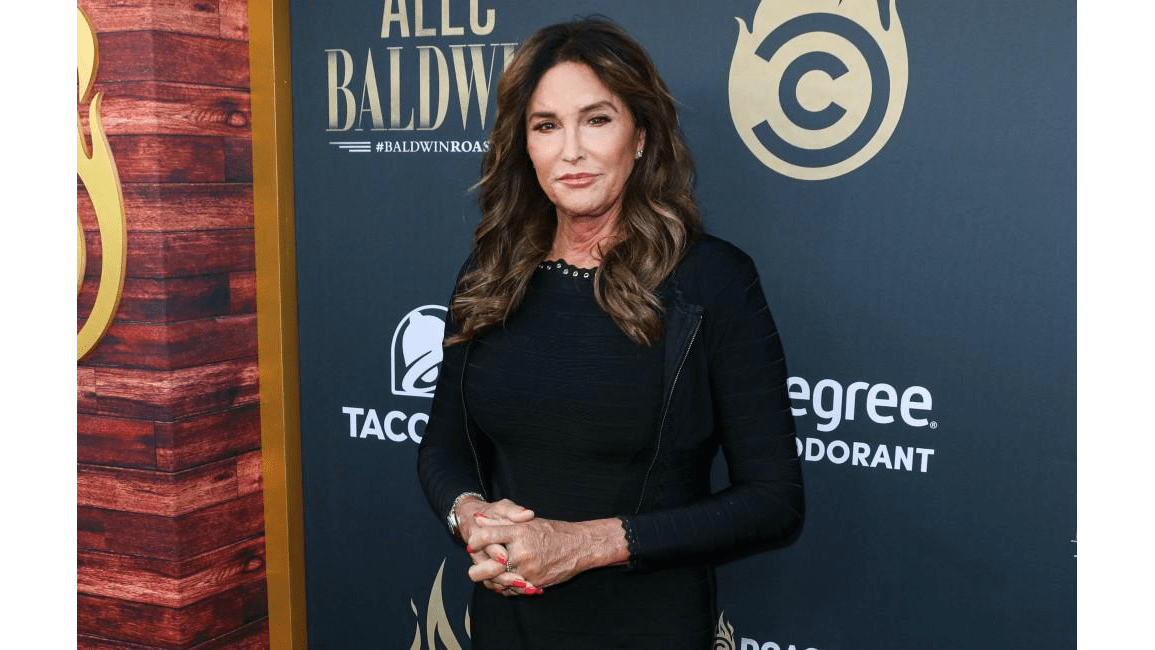 Caitlyn Jenner built 6ft wall around house during transition - 8days