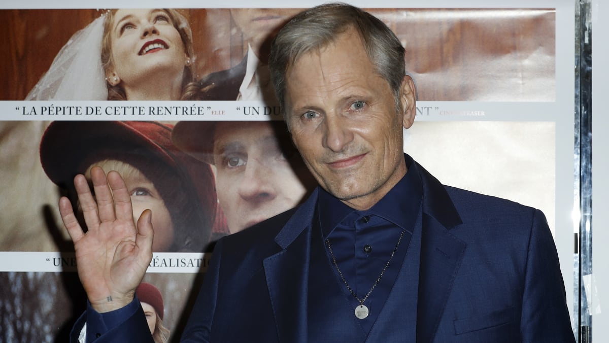 Viggo Mortensen Had Near-Death Experience While Filming Underwater ...