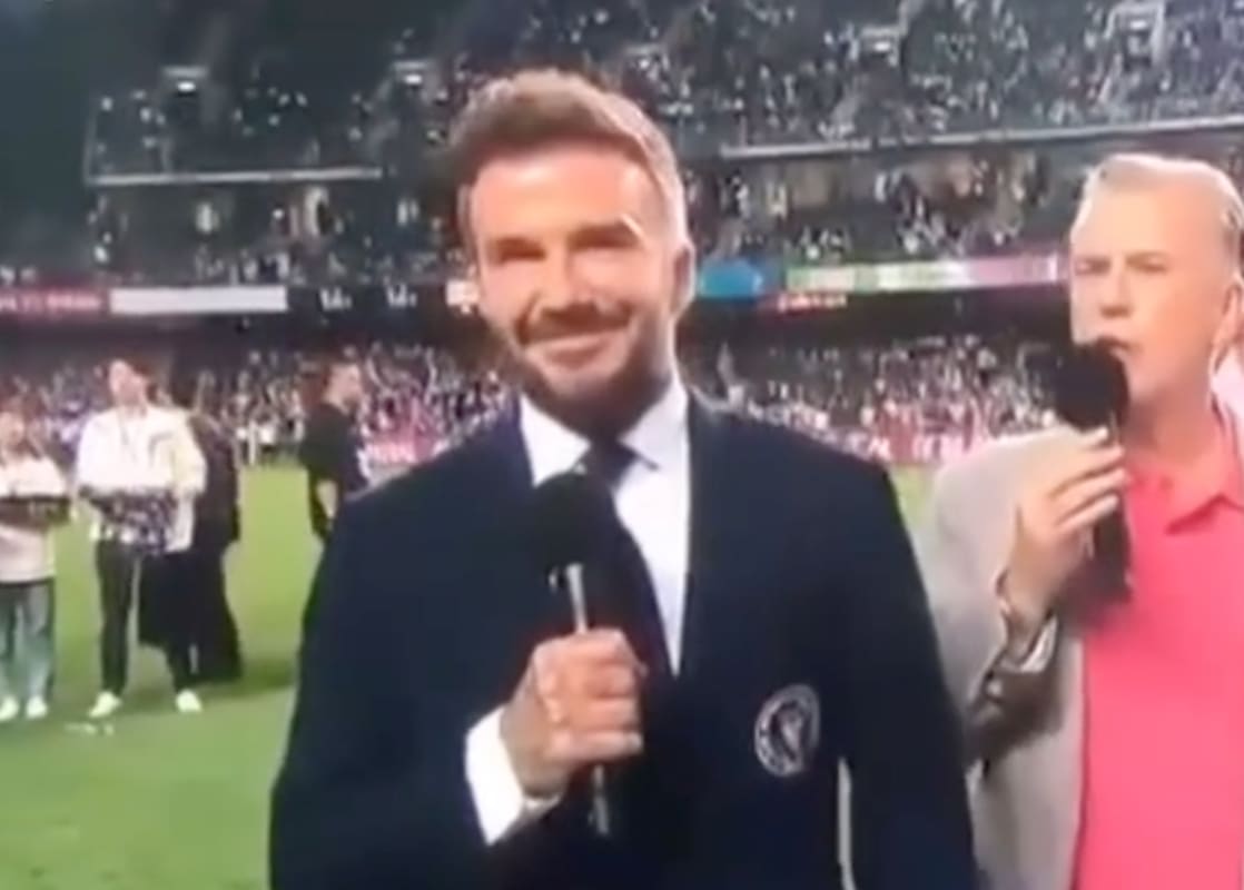 How Awkward Did David Beckham Look When He Was Booed By 40,000 HK ...