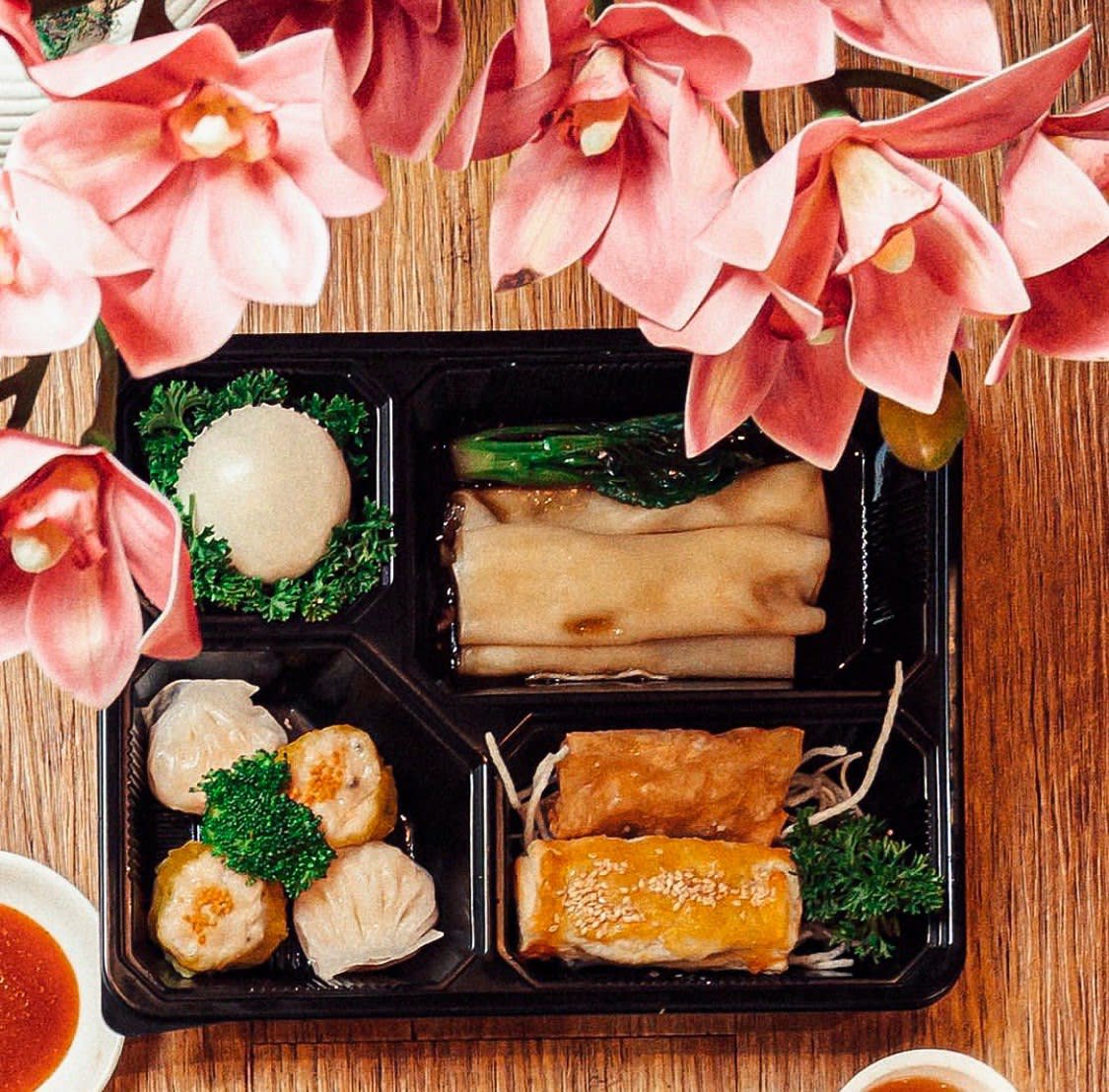Jumbo Seafood Offers Chilli Crab Dim Sum Bento Boxes From $14.90 - 8days