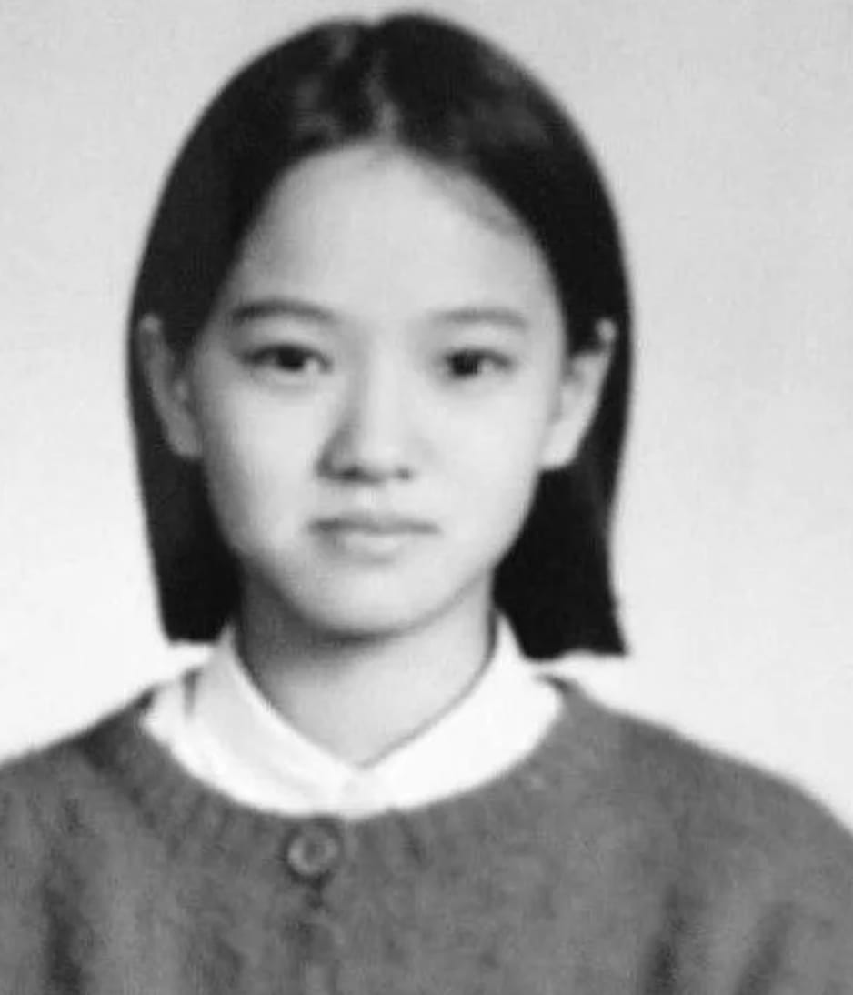 Annie Yi’s Old Photos Prove That The 55-Year-Old Star, Known For Her ...