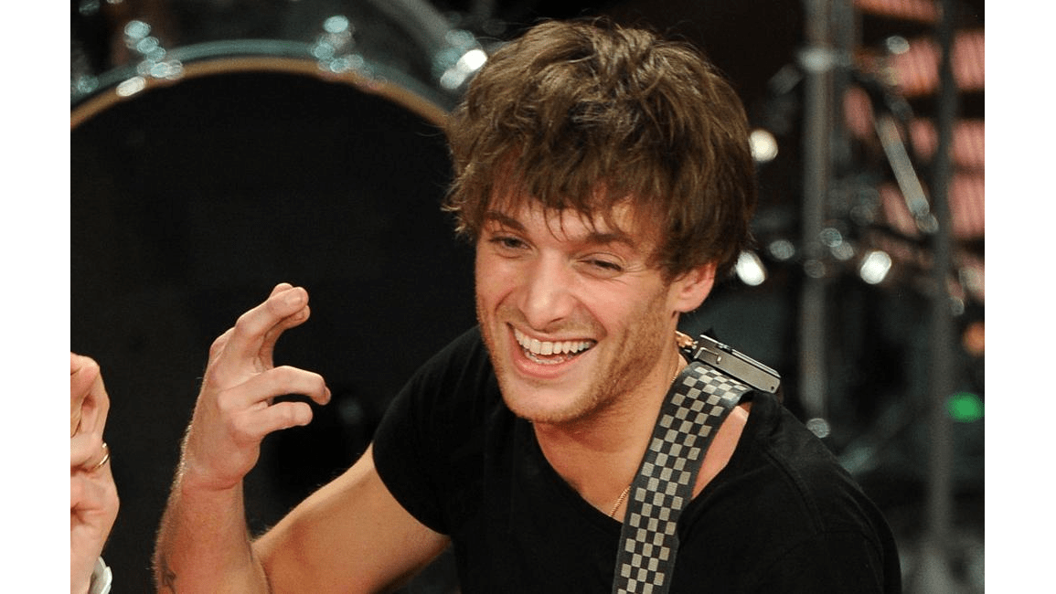 Paolo Nutini arrested for traffic offences - 8days