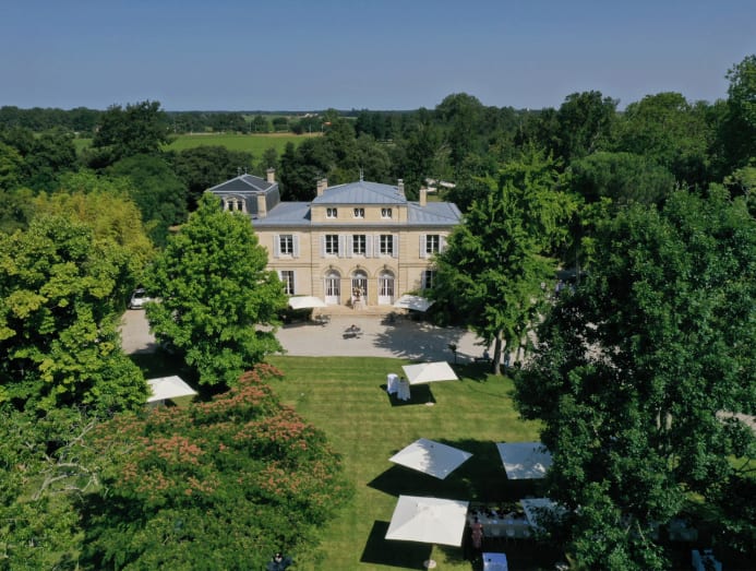 What happens when you blend grapes from Australia and France? An audacious wine that's a world's ...