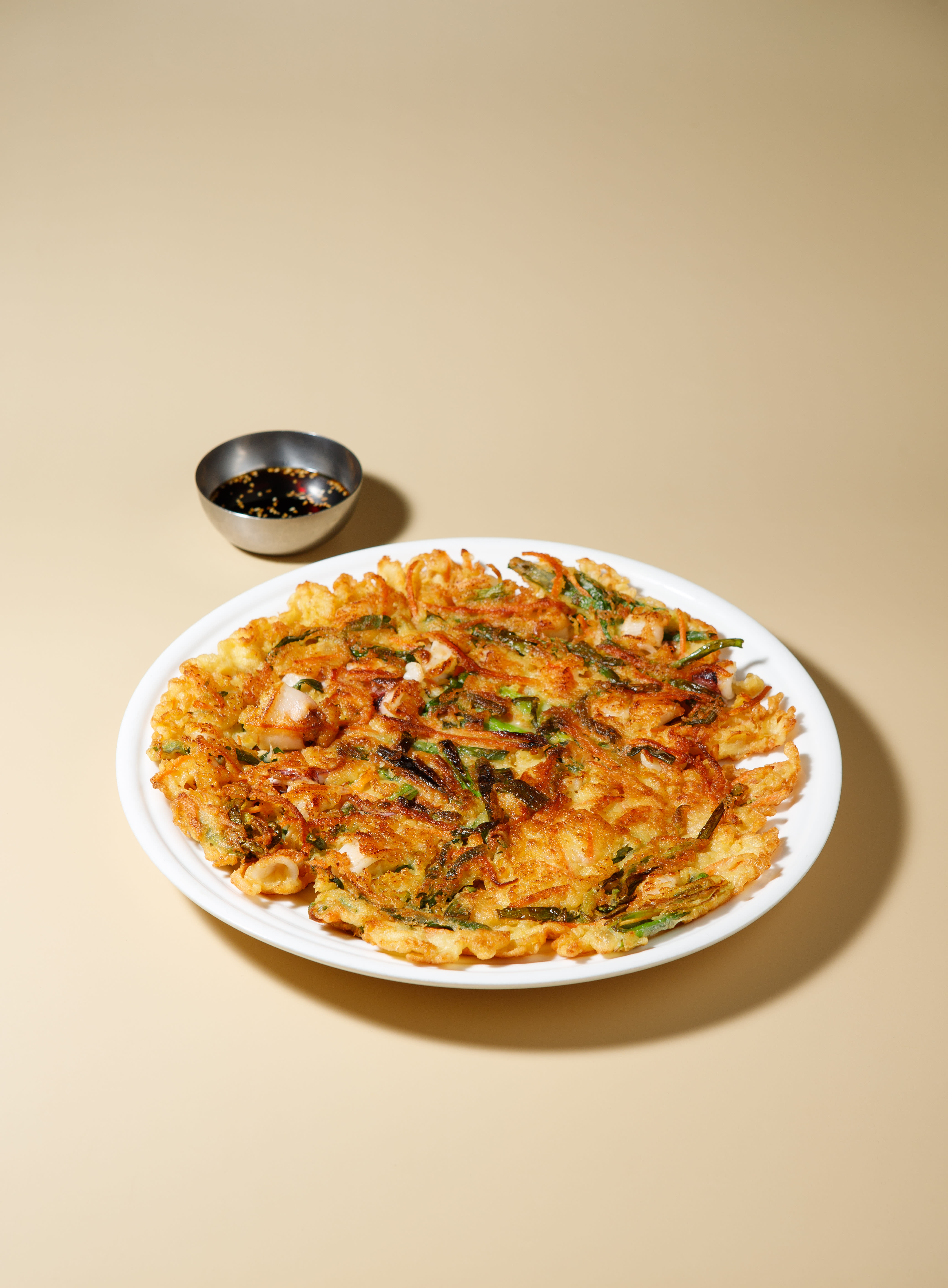 Viral Korean Restaurant Myung Ga II With Glamorous Lady Boss Opens ...