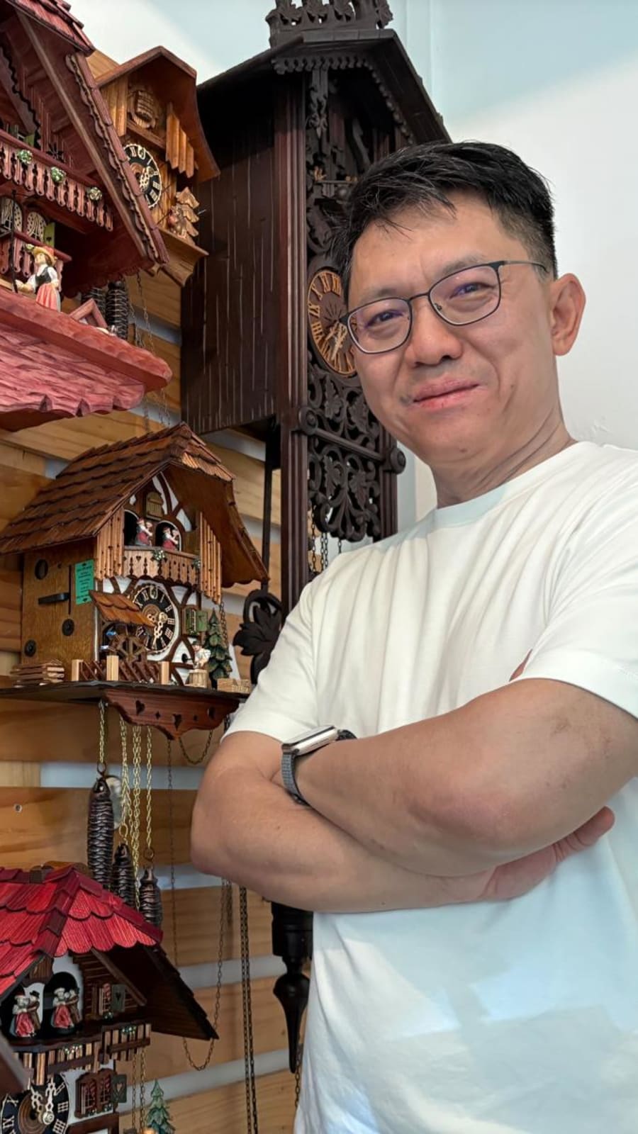 Meet Singapore's only authorised cuckoo clock repair specialist - CNA