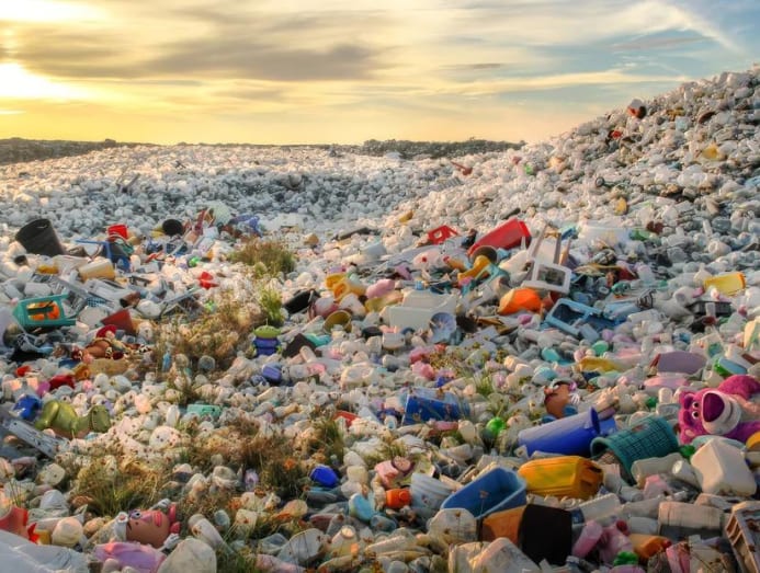 Why Unhappily Ever After artist Jeff Hong puts Disney characters in ...