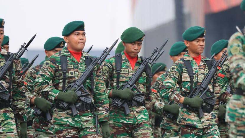 Gubernur Dedi Mulyadi terapkan wajib militer 6 bulan untuk siswa Jabar ...