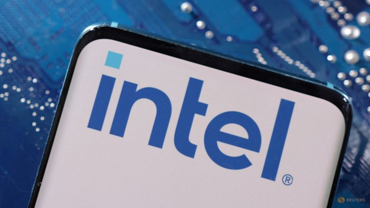 Exclusive-Intel's top strategy officer to depart this month - CNA